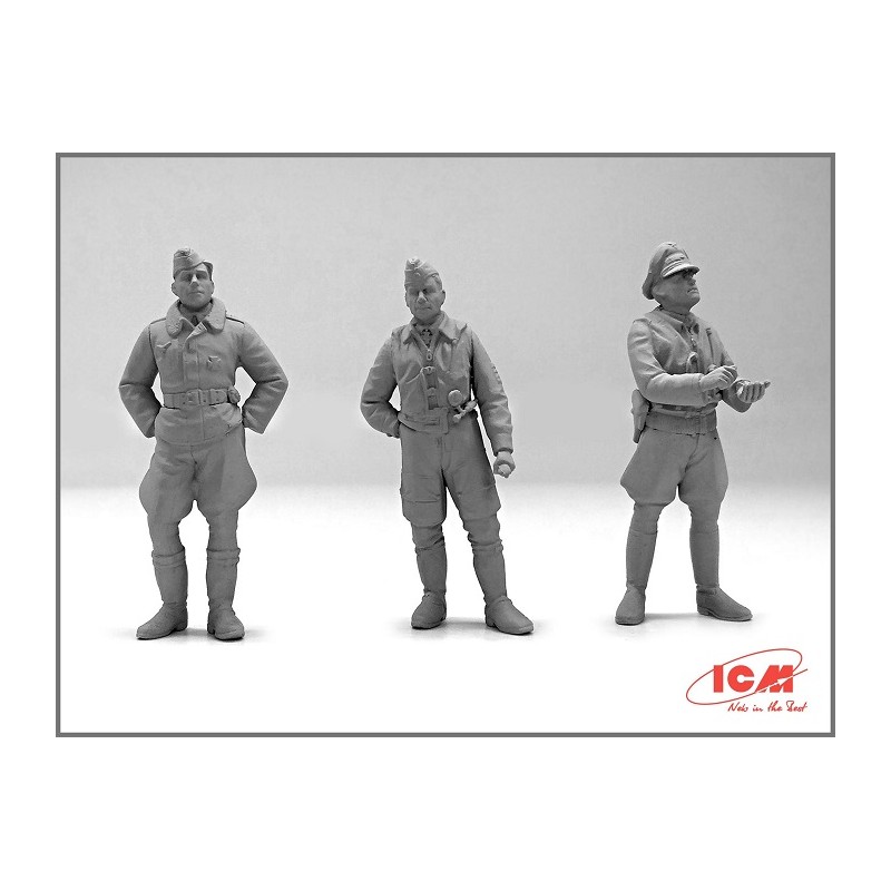 German Luftwaffe Pilots (1939-1945), 3 figures 1/32 - ICM